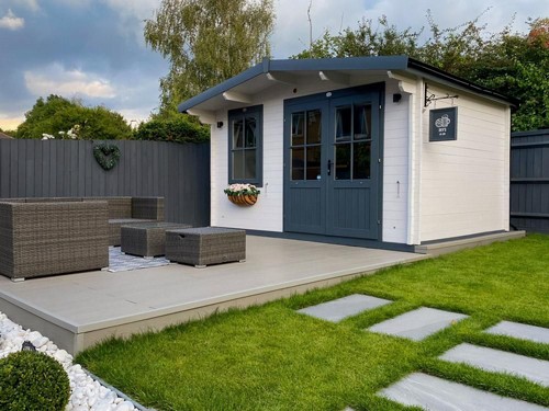 בקתת עץ אטום למים 4X4 מטר עובי 45 מ''מ Dunster House Rhine